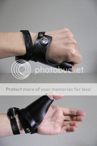 Barney Boss's Thumbguard Photo by rockyzone_photo | Photobucket